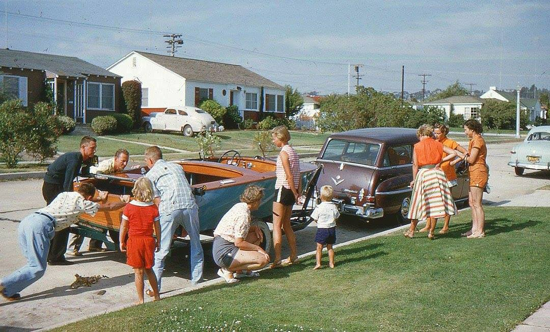 23 Vintage Photos of Middle Class Vacations in the 1950s