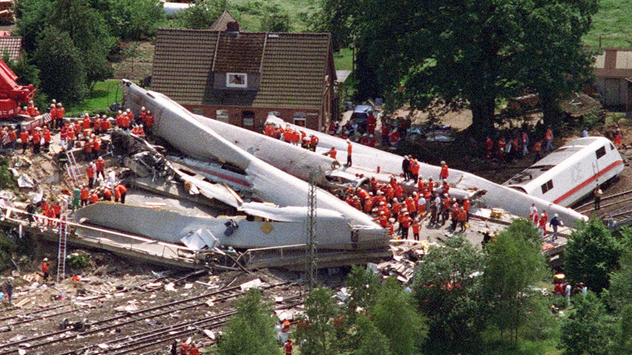 ICE-Unglück Eschede 1998: Bei Gedenkveranstaltung am 3. Juni 2025 wird ...