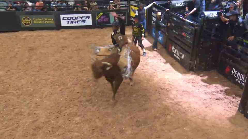 Kaiden Loud Leaves It All in the Arena – 90.5 on Oyster Creek Brawler ...