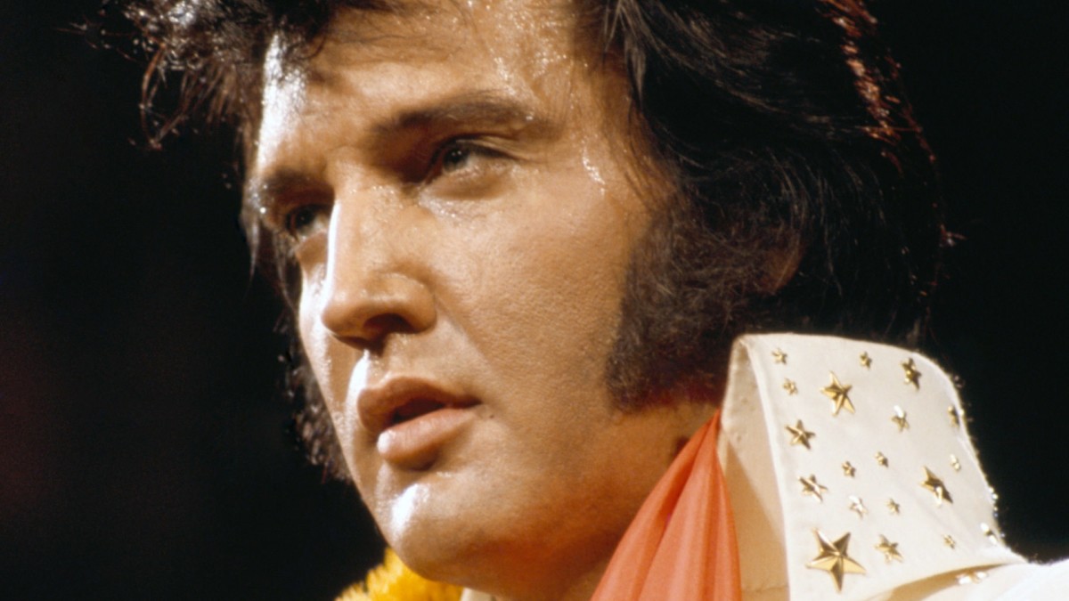 Elvis Presley: ‘EPiC’ Unlocks the Untamed, Hidden Side of Rock Royalty
