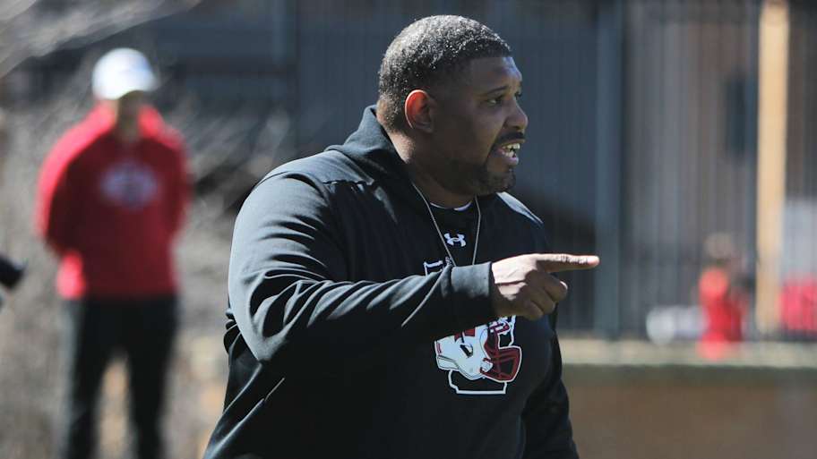 Wisconsin football 'the best of both worlds' for 2026 Badgers defensive ...