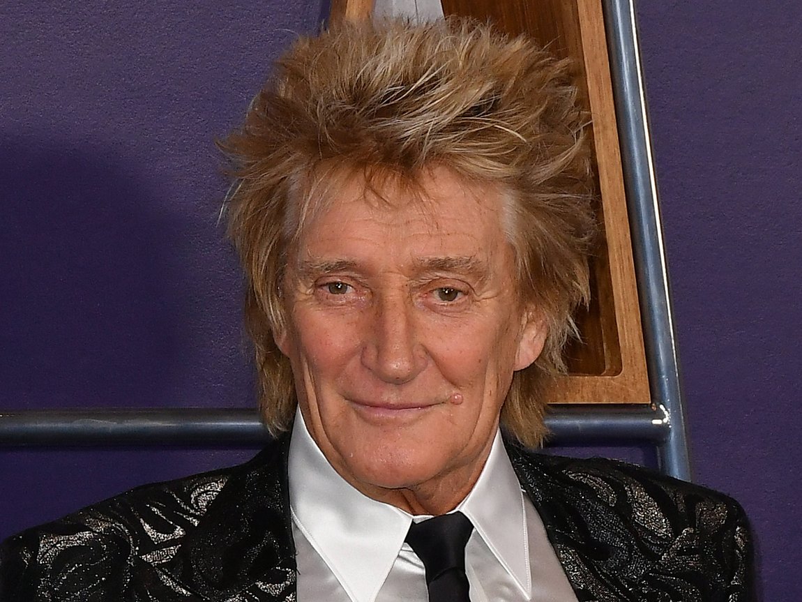 Rod Stewart forced to cancel Las Vegas concert at short notice
