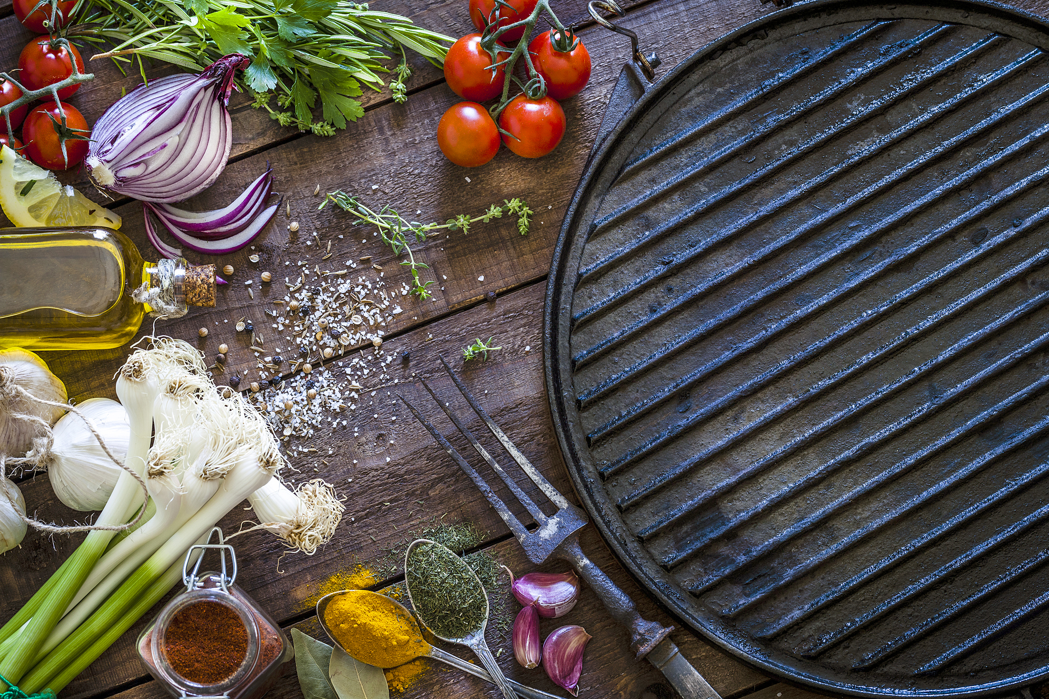 9 Easy Grill Cleaning Tips for Every Type of Grill