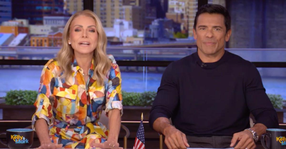 Kelly Ripa and Mark Consuelos Bicker Over Airport Arrival Times