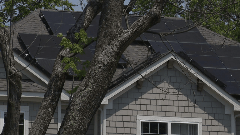 Smoke from wildfires dims skies, affecting solar energy in Central Ohio