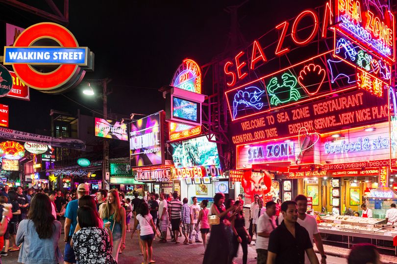 Tourists blast 'walls of people' at vacation spot in world's most ...