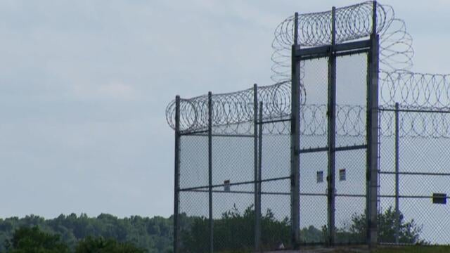 Tennessee inmate's death sparks scrutiny of private prison giant