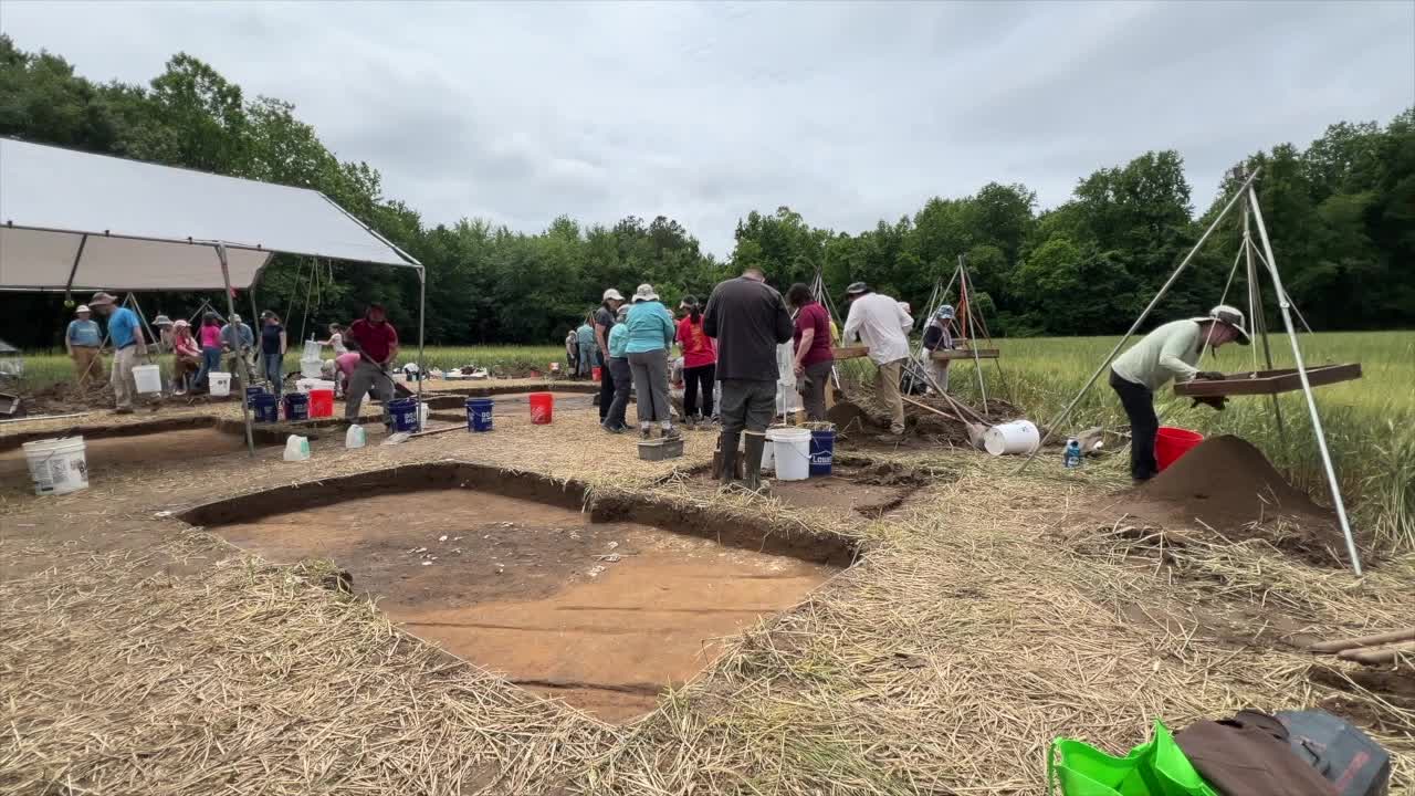 Maryland homeschoolers dig into history at colonial archaeological site