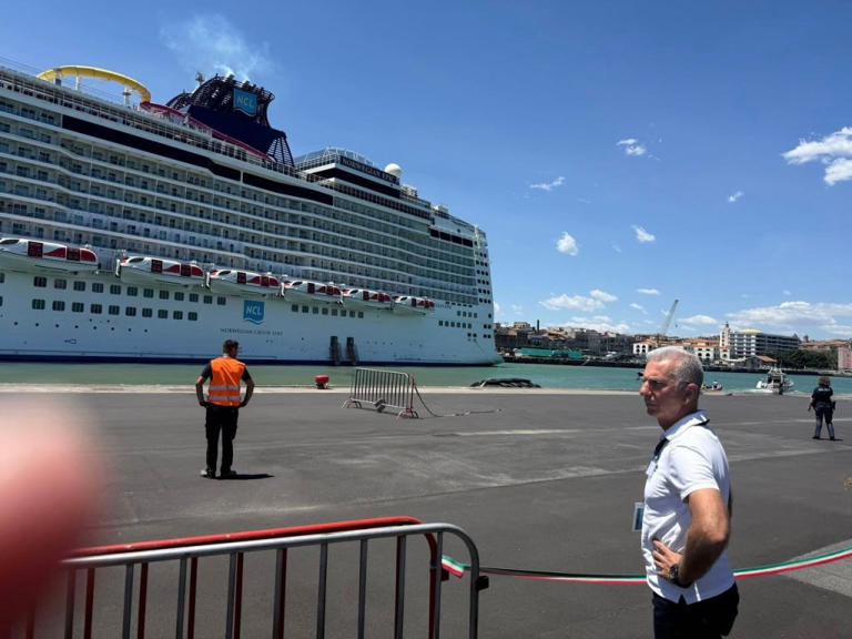 Passenger blown into water, injured after Norwegian Cruise Line ship ...