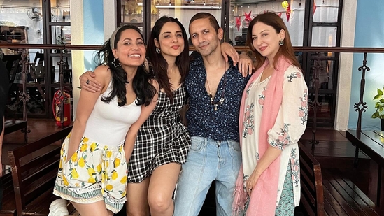 TV actor Vibhu Raghave dies after battle with cancer, Addite Malik and Saumya Tandon share ...