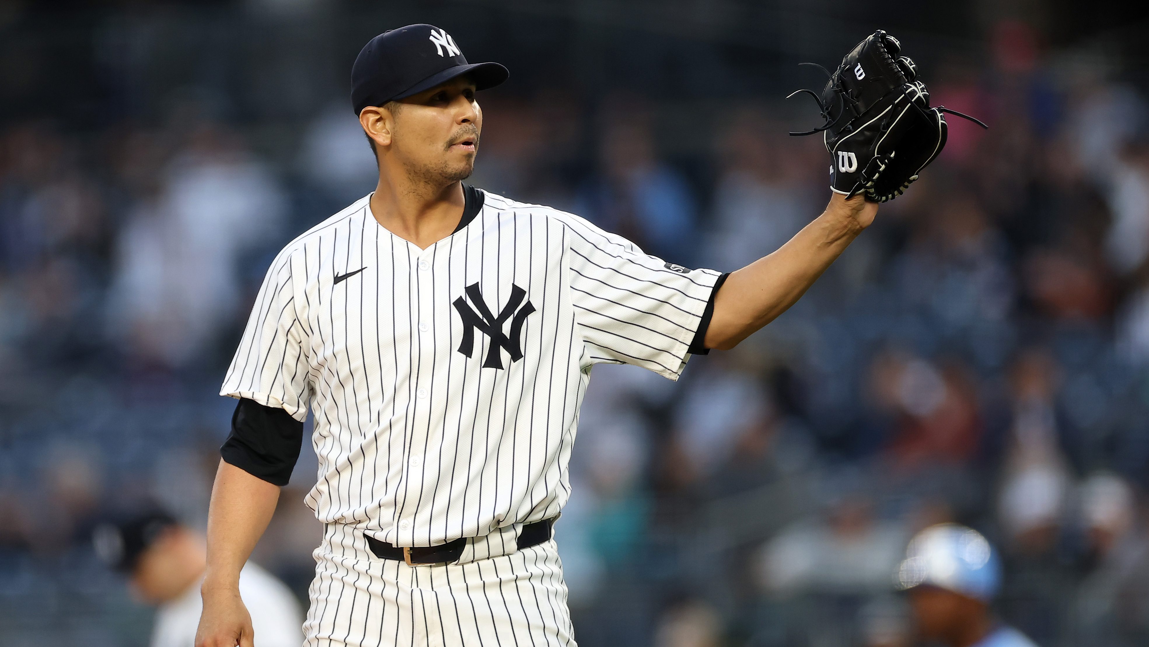 Yankees Cut Ties With $47 Million Pitcher 1 Day After Adding Him to Roster