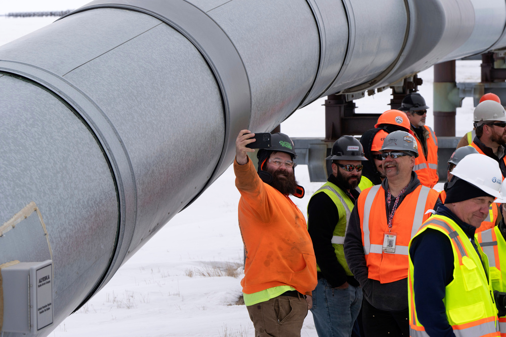 Top Trump officials visit prolific Alaska oil field amid push to expand ...