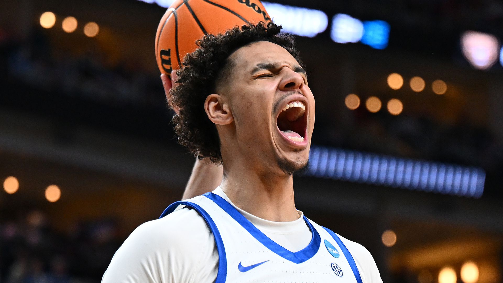 Former Kentucky player Tre Mitchell says Louisville fans are best in ...