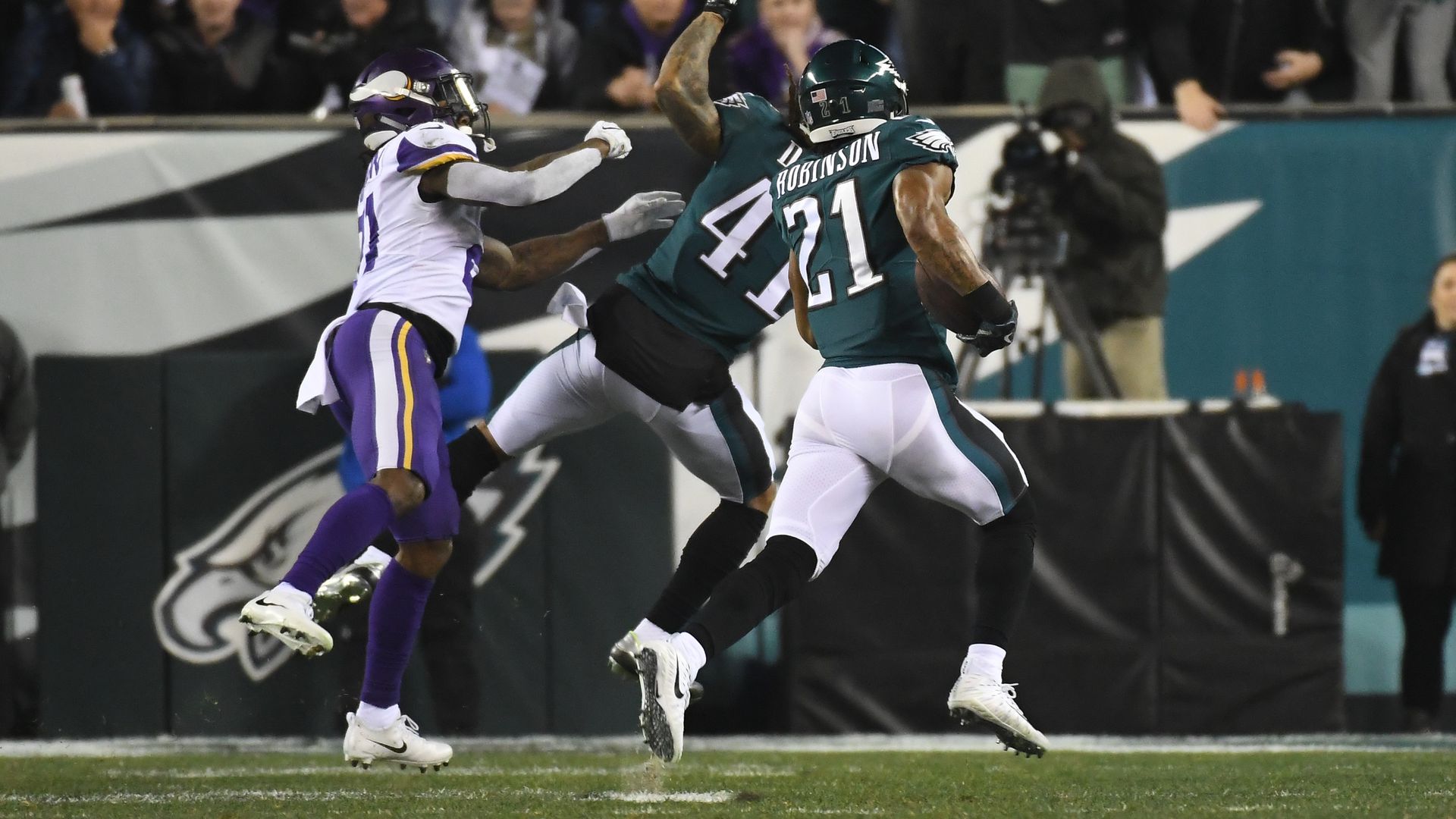 Another member of the Eagles’ Super Bowl 52 team is retiring from the NFL