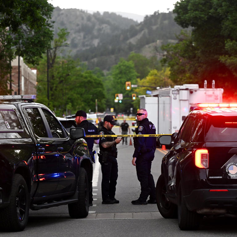 Attack in Boulder, Colorado, injures 12 people at march for Israeli ...