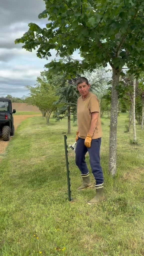 Ellen DeGeneres' extremely famous neighbors close to £15m Cotswolds ...