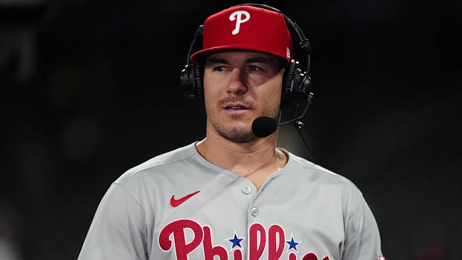 Phillies Find J.T. Realmuto's Eventual Replacement in Latest Mock Draft