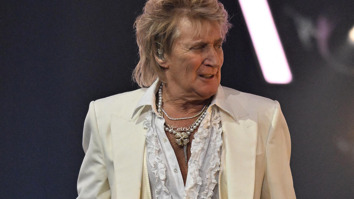 Rod Stewart Cancels Concert Hours Before Start Time Due To Health Concerns