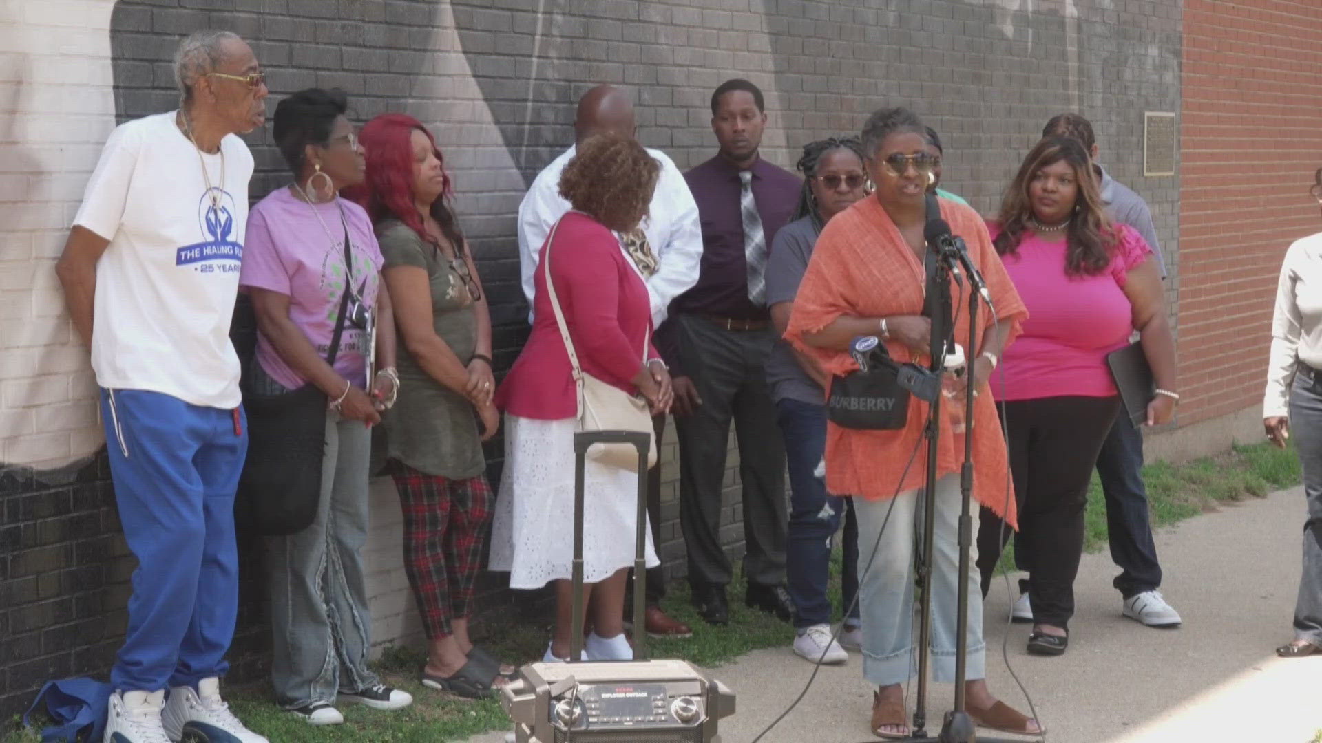 Nia Center tenants outraged TARC plans to sell Goodwill Kentucky building