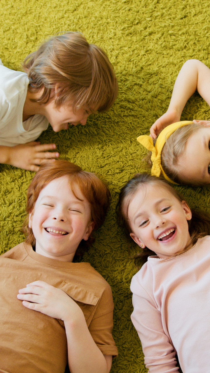 8 tiny traditions that build a happy childhood