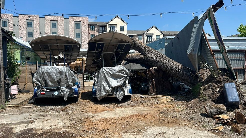 Trolley Pub-Austin faces uncertain future after storm damage