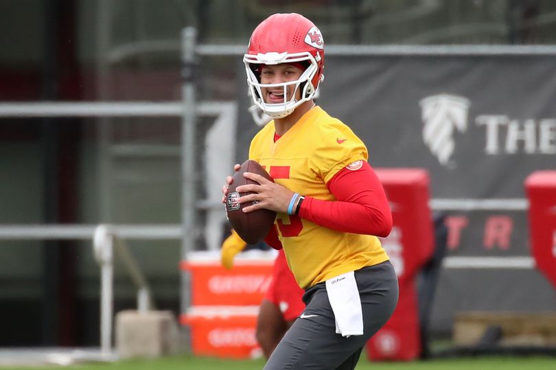 Patrick Mahomes explodes with excitement amid championship push