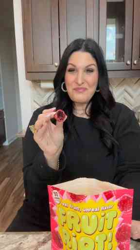 Cherry Cola Taste Test with Fruit Riot and OLIPOP