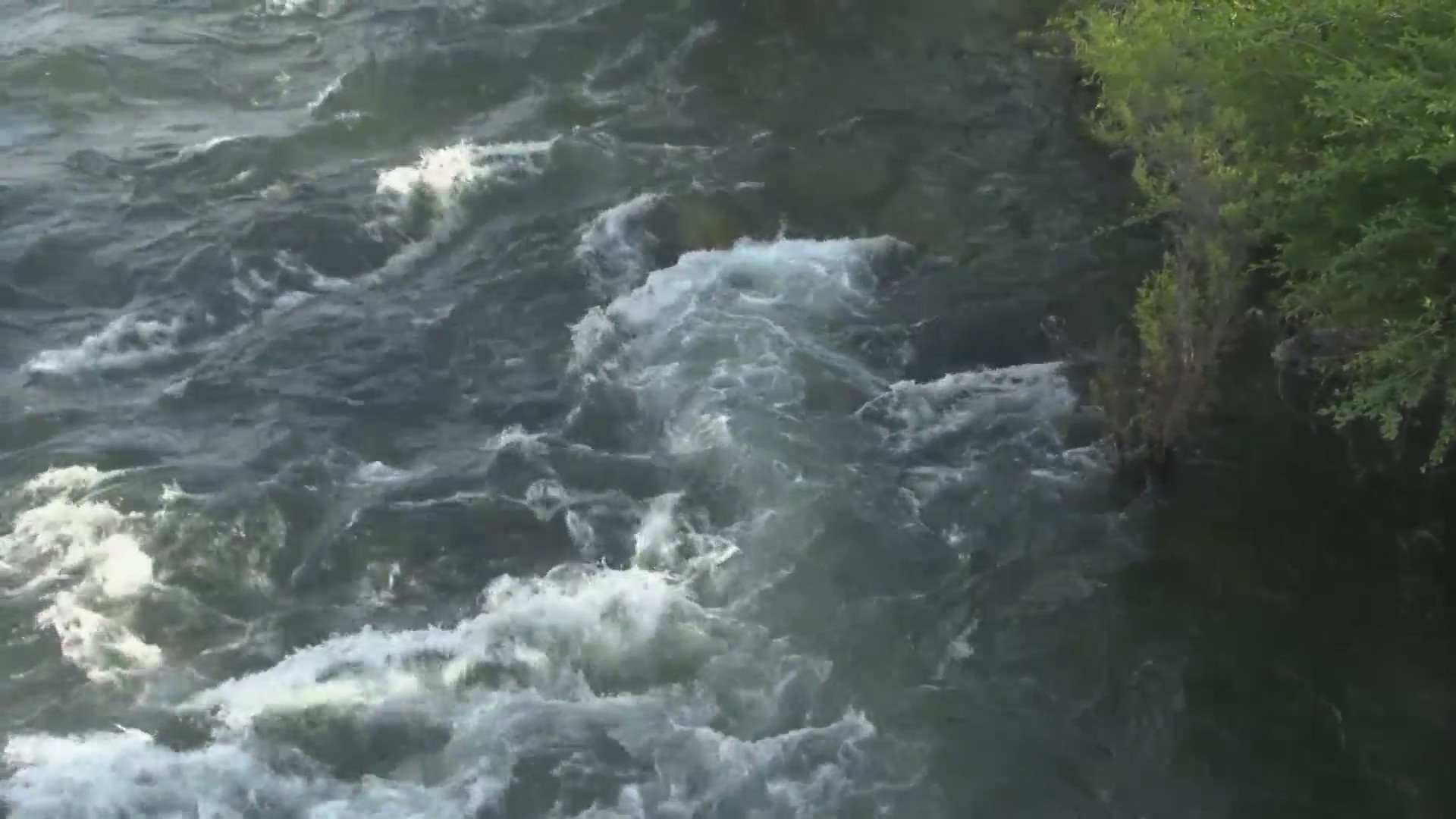 How rafting businesses and private rafters are staying safe on Fresno ...