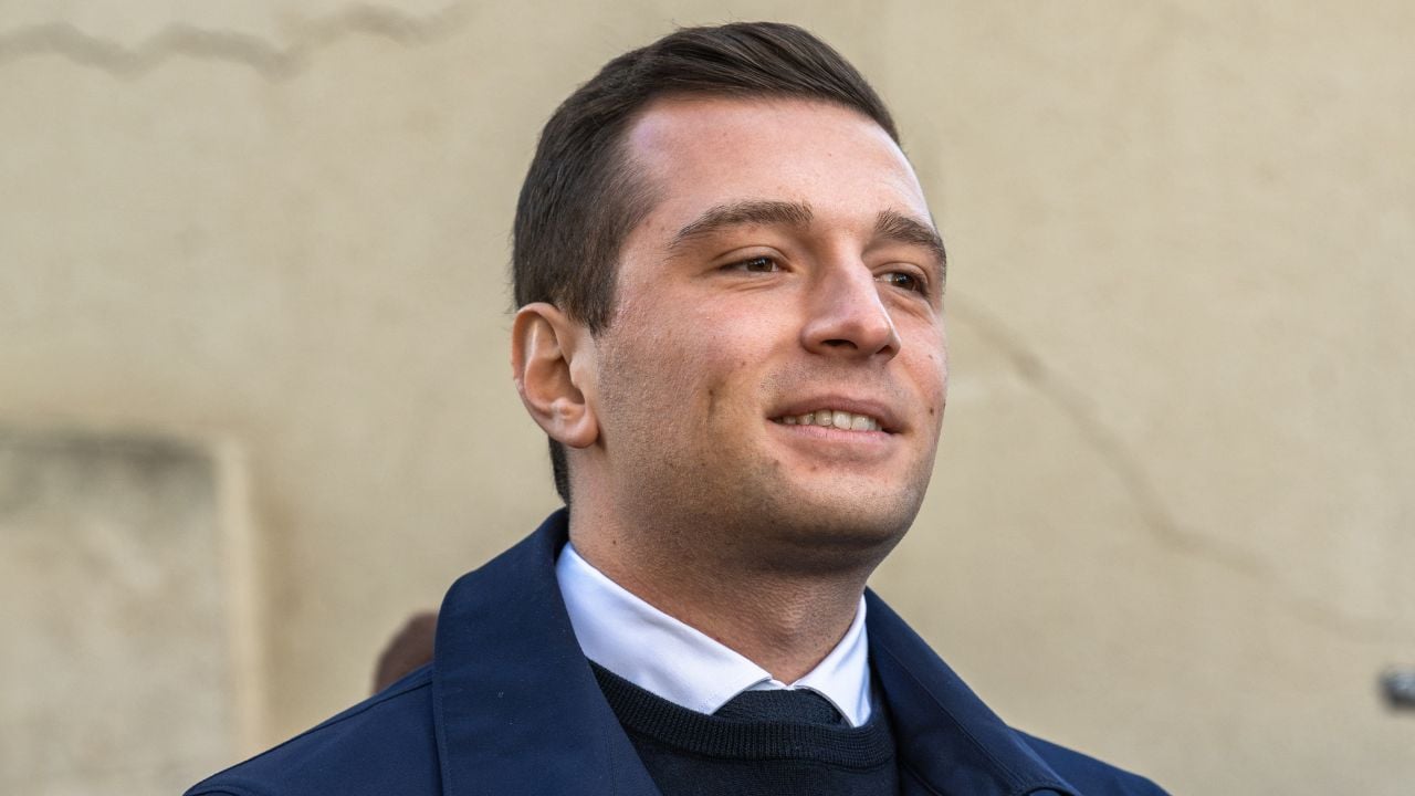 Jordan Bardella : son père Olivier "lui ressemble tellement", "C’est ...