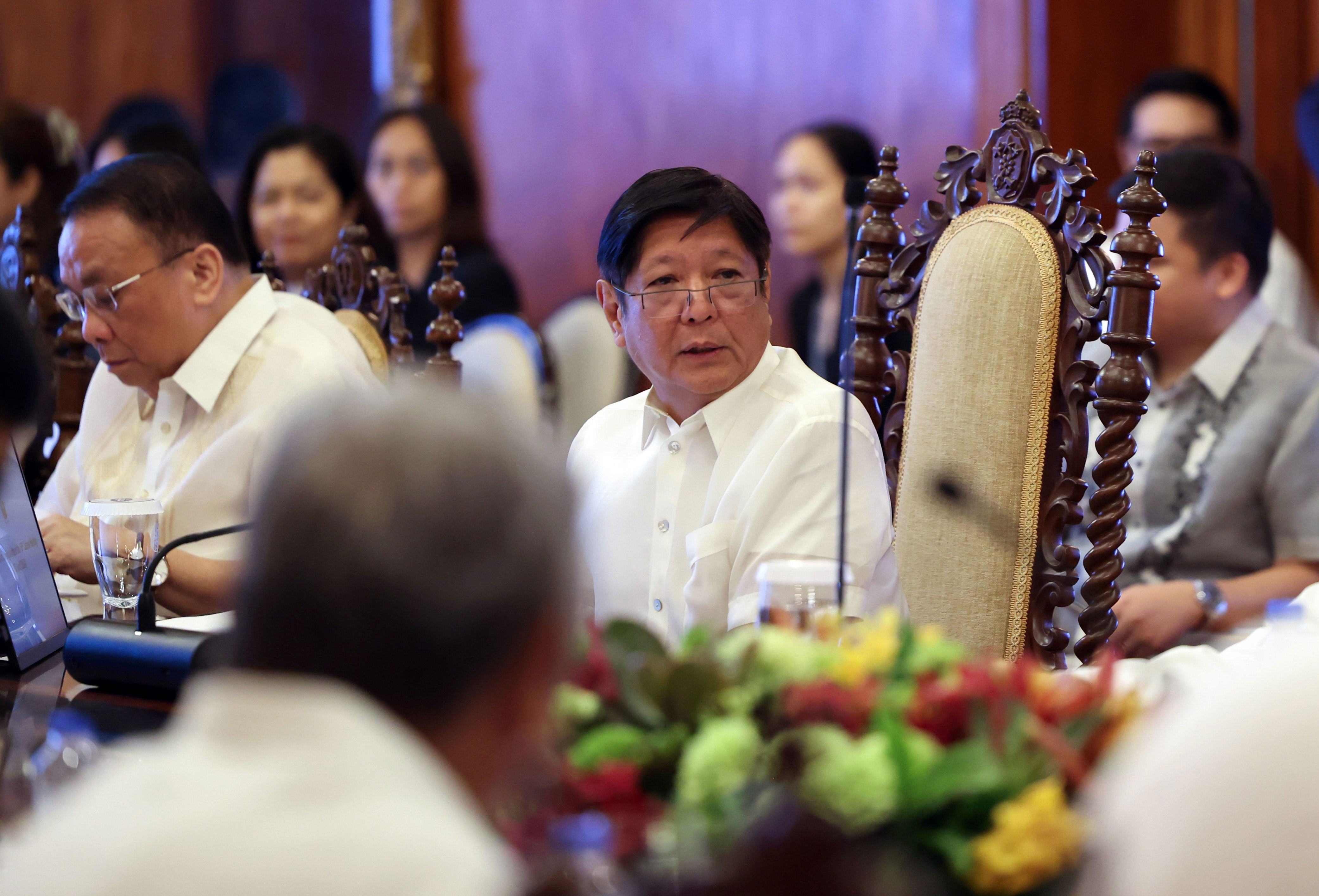 Marcos rejects courtesy resignation of over a dozen Cabinet officials