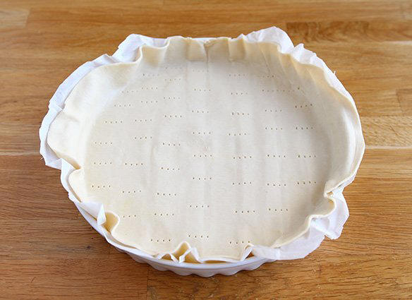 Light ham, cheese, and yogurt quiche!