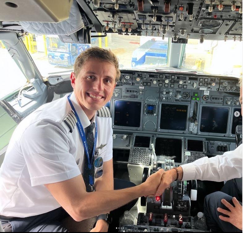 Nicolò Fatai, il pilota di aerei diventato influencer: “Porto i social ...