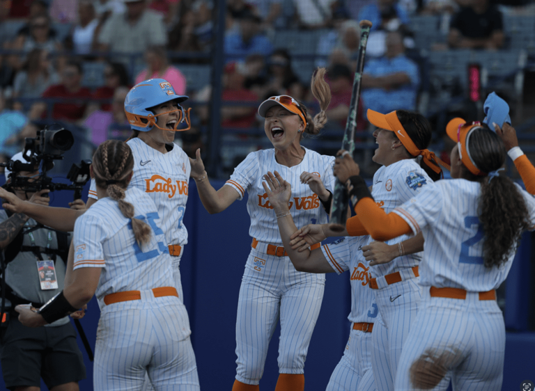 2025 Women’s College World Series Bracket: Updates, scores, schedule
