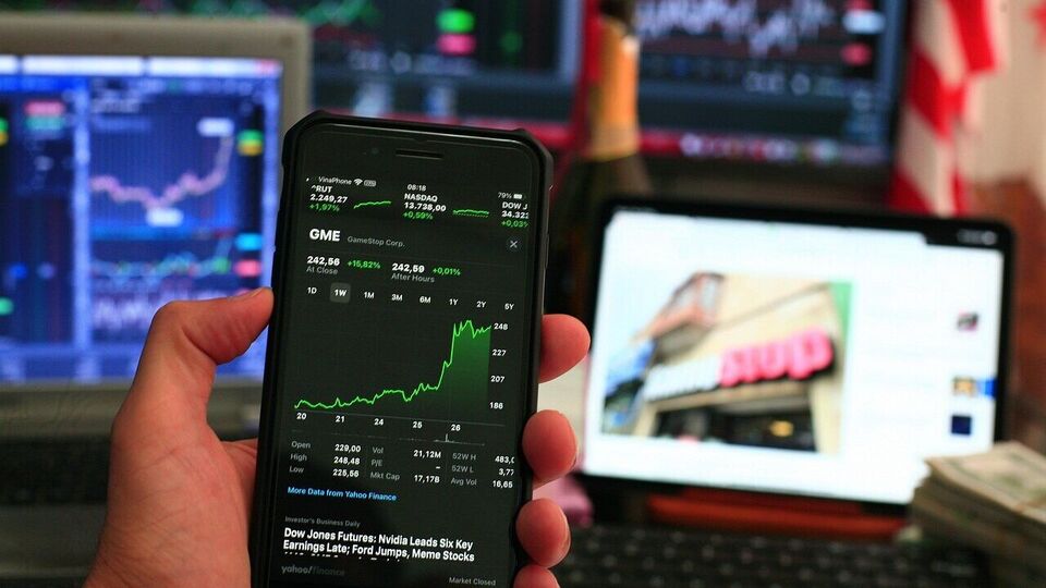 Transrail Lighting share price soars 6% to 4-month high after securing ...