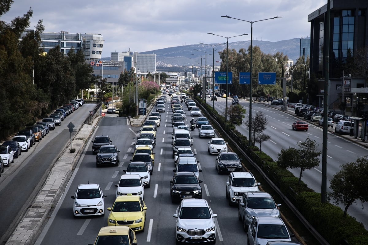 Στη Βουλή ο νέος Κώδικας Οδικής Κυκλοφορίας: Πρόστιμα έως και 8.000 ...