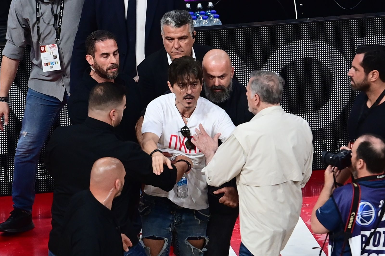 Δημήτρης Γιαννακόπουλος: Παρουσιάστηκε στο ΑΤ Κηφισιάς - Αφέθηκε ...