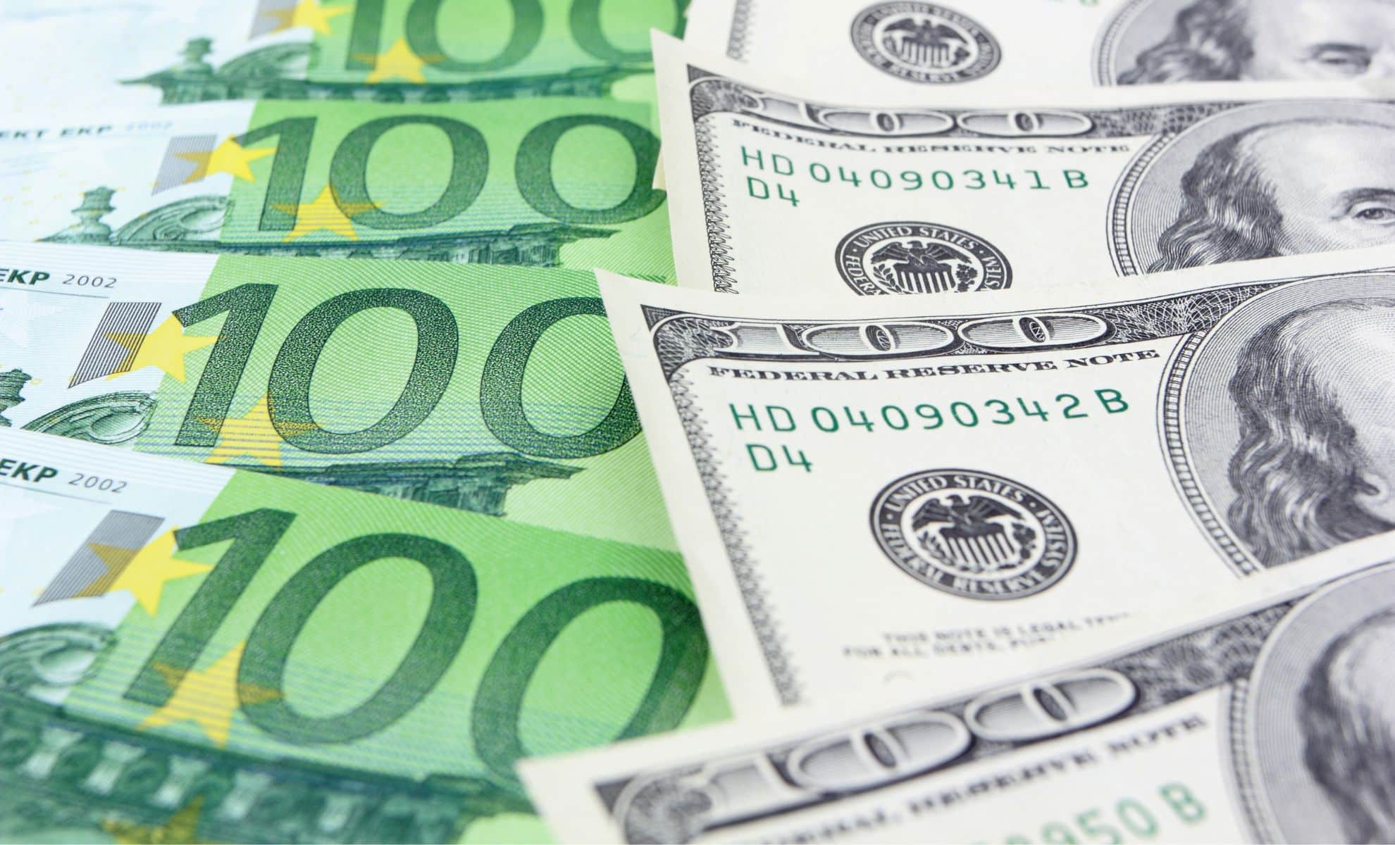 L'euro à son plus haut niveau depuis plus d'un mois