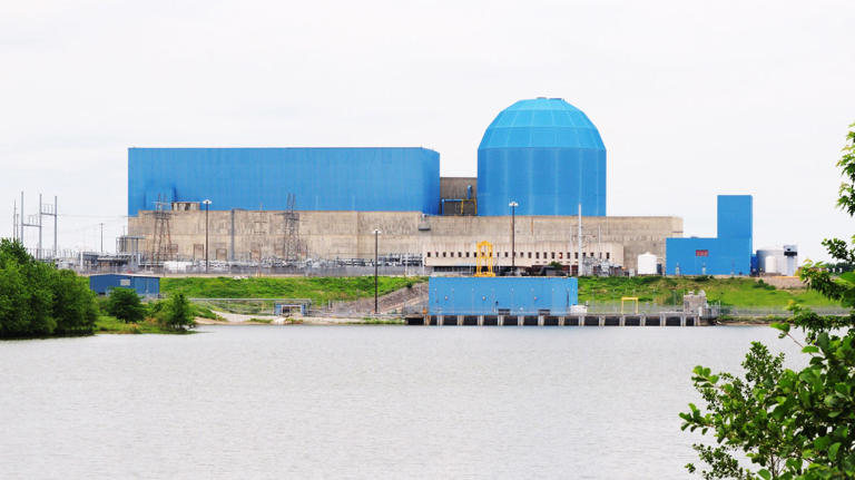 Meta Signs Nuclear Power Deal to Fuel Its AI Ambitions