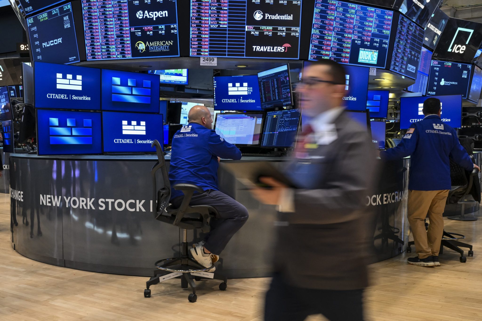 Investors bet on Trump tariff concessions as retaliation threats rattle ...