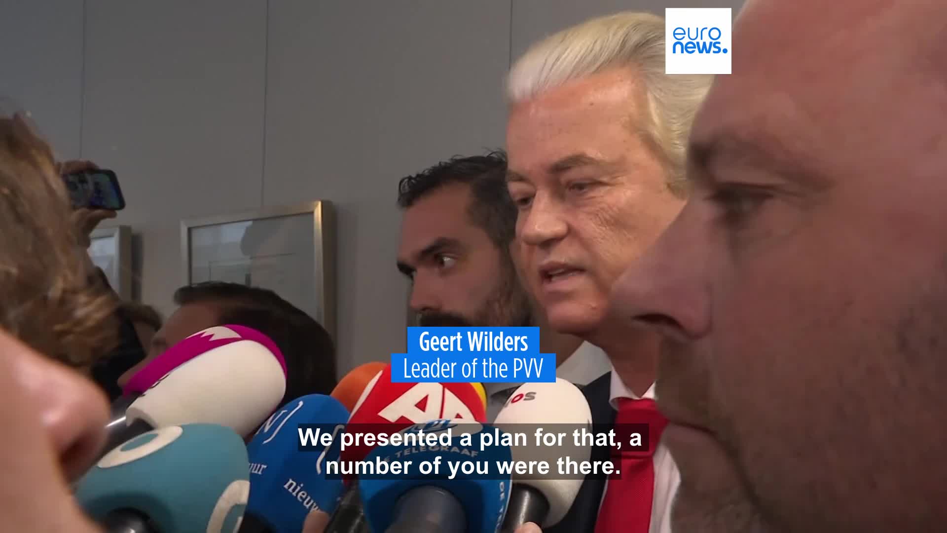 Dutch far-right leader Geert Wilders pulls party out of coalition over ...