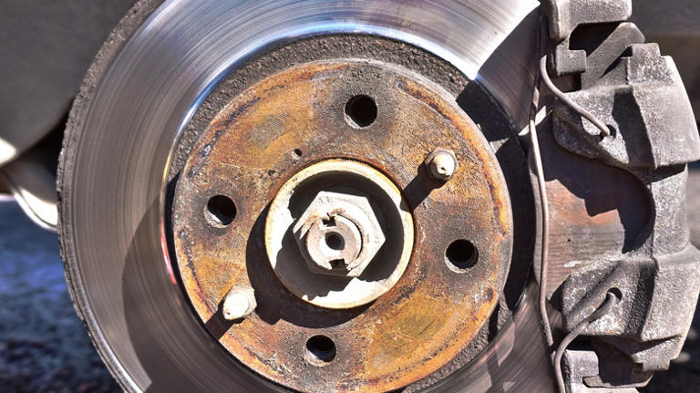How Thick Should A Brake Rotor Be? (And How Do You Measure It?)