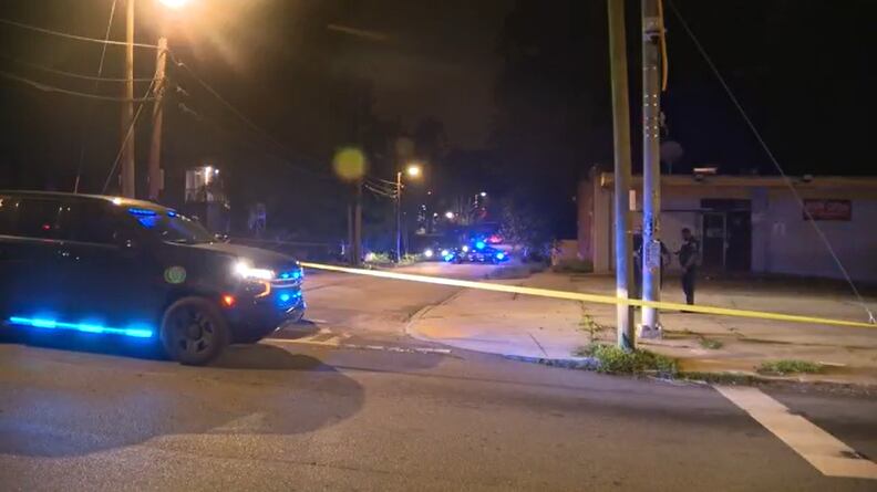 Woman shot in the hip in northwest Atlanta, police say