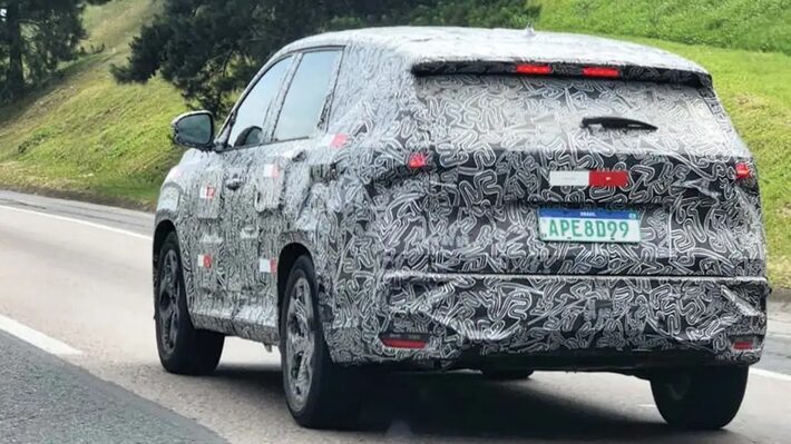 Renault Boreal será bem maior que Duster, mostra flagra; SUV será ...