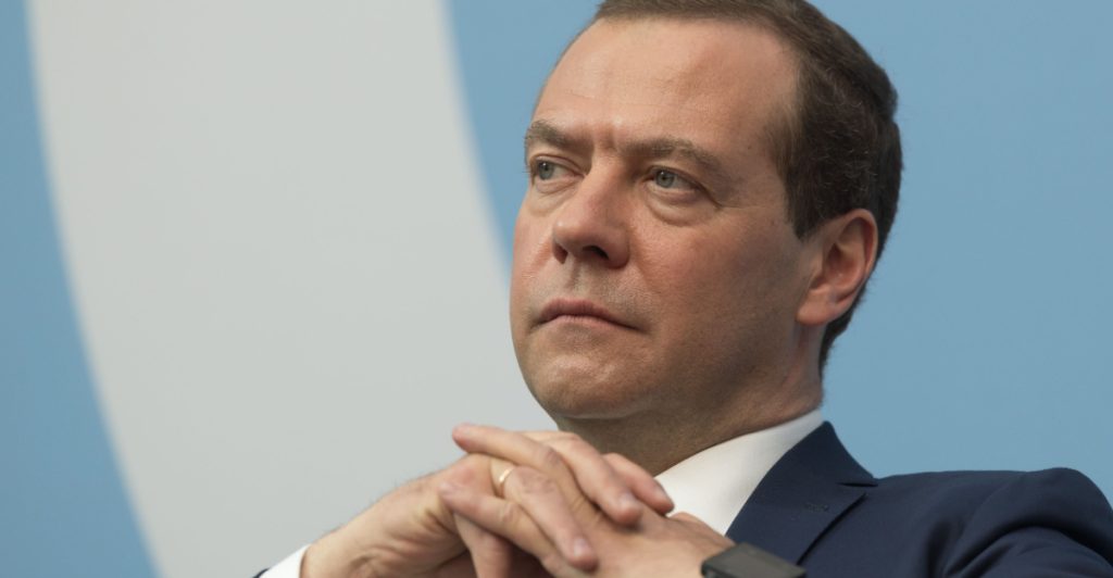 Medvedev hånar Trump: ”Han vet förmodligen inte själv vad han menar med ...