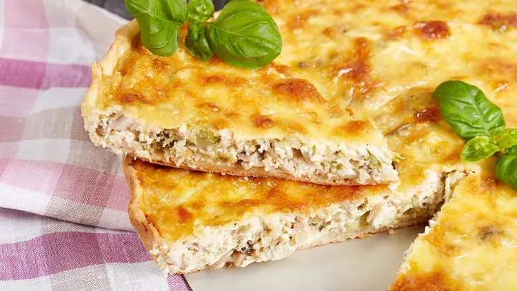 Η πιο yummy κοτόπιτα που έχεις δοκιμάσει | Χωρίς αλεύρι, με γιαούρτι ...