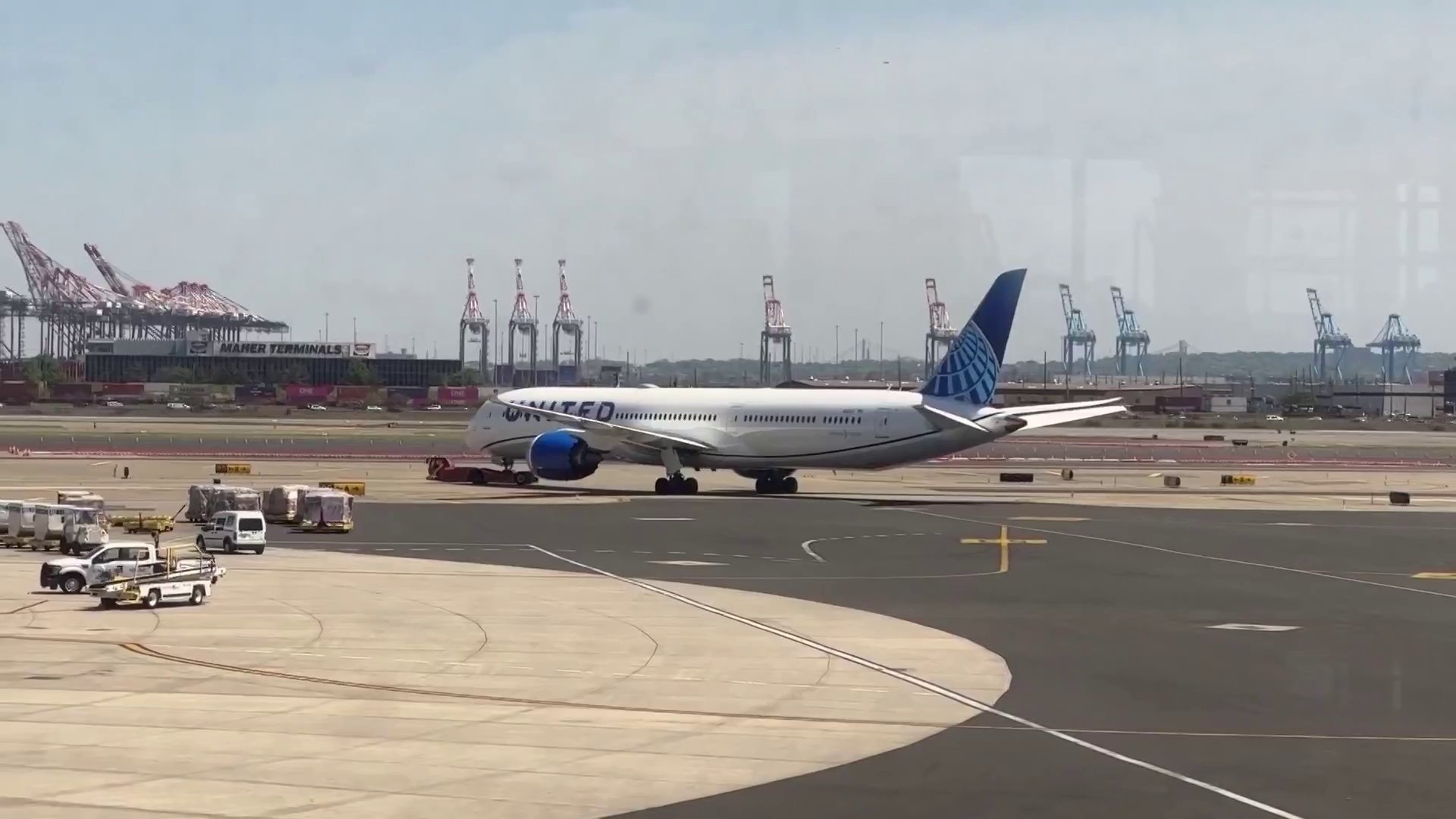 Newark Runway Finally Reopens: How It Impacts Summer Travel