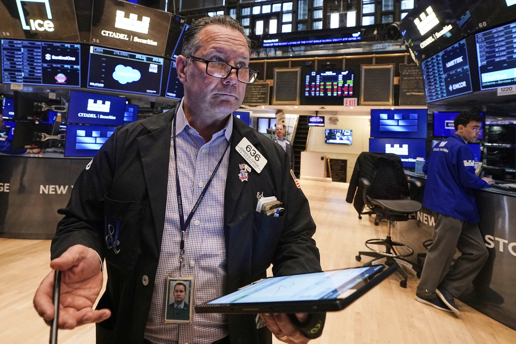 Wall Street futures edge lower in light trading