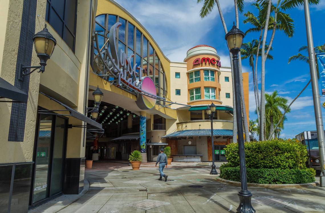 What's changing at malls in South Florida? Take a look