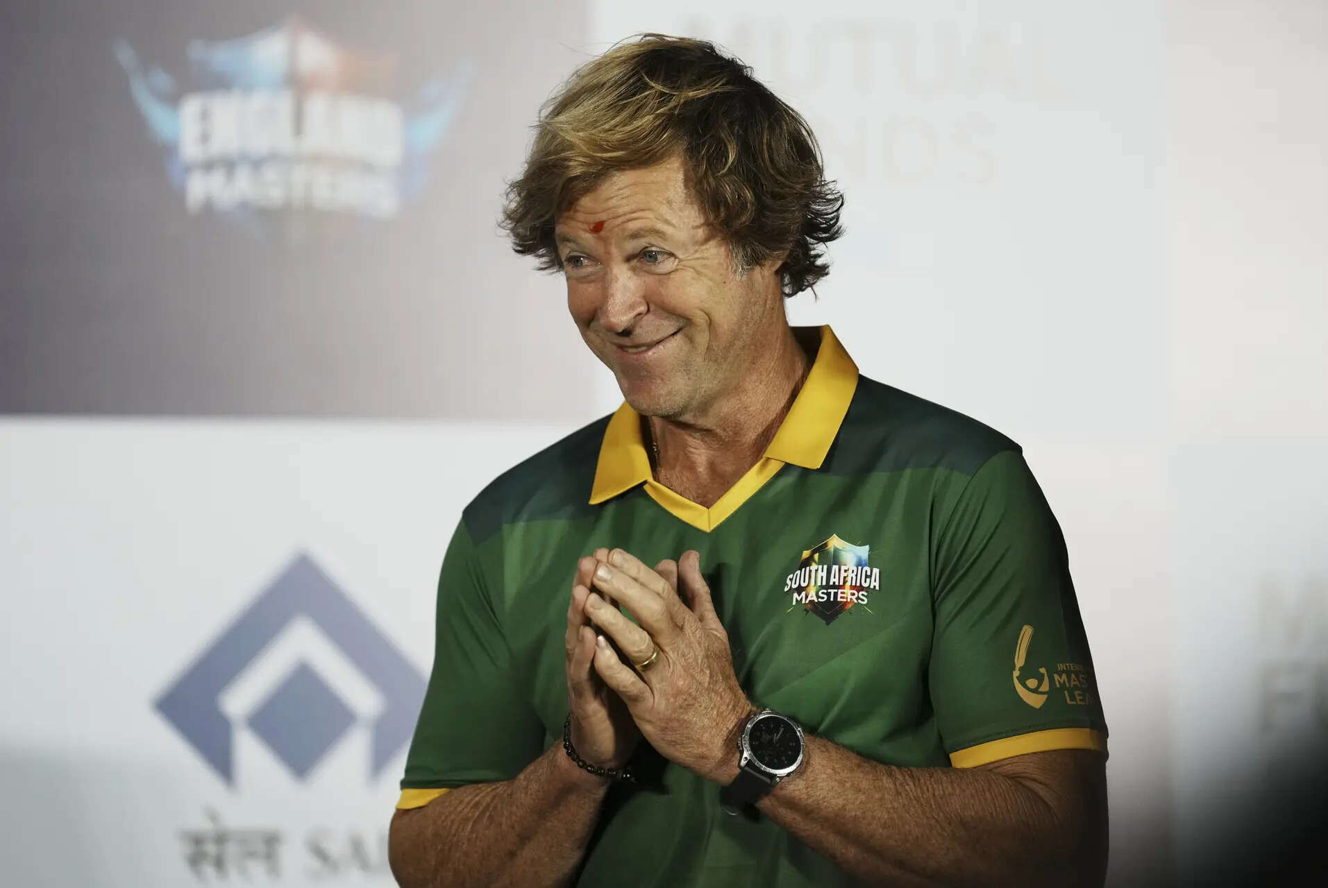 Jonty Rhodes finds his new team in India, puts his money on UpUrFit