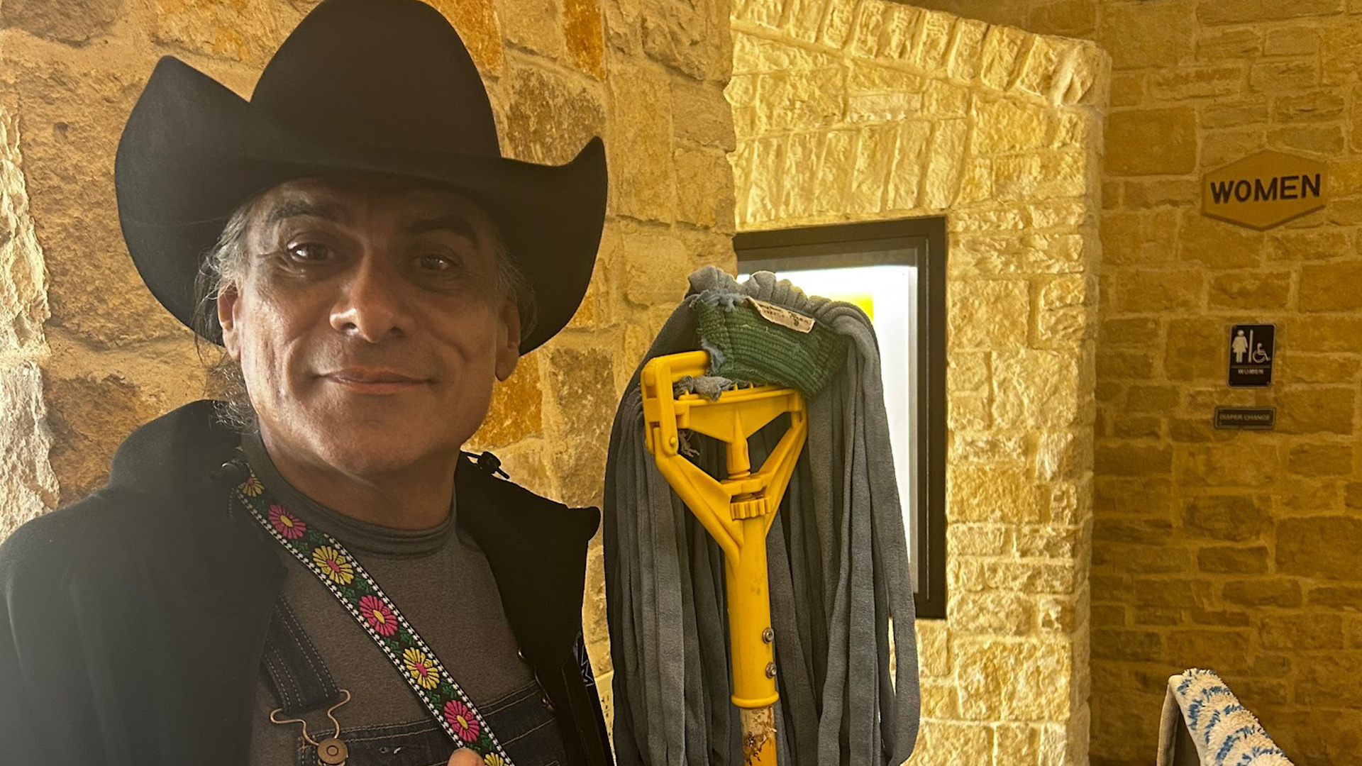 'King of the Hill' Voice Actor, Jonathan Joss, Dead After Fatal Shooting